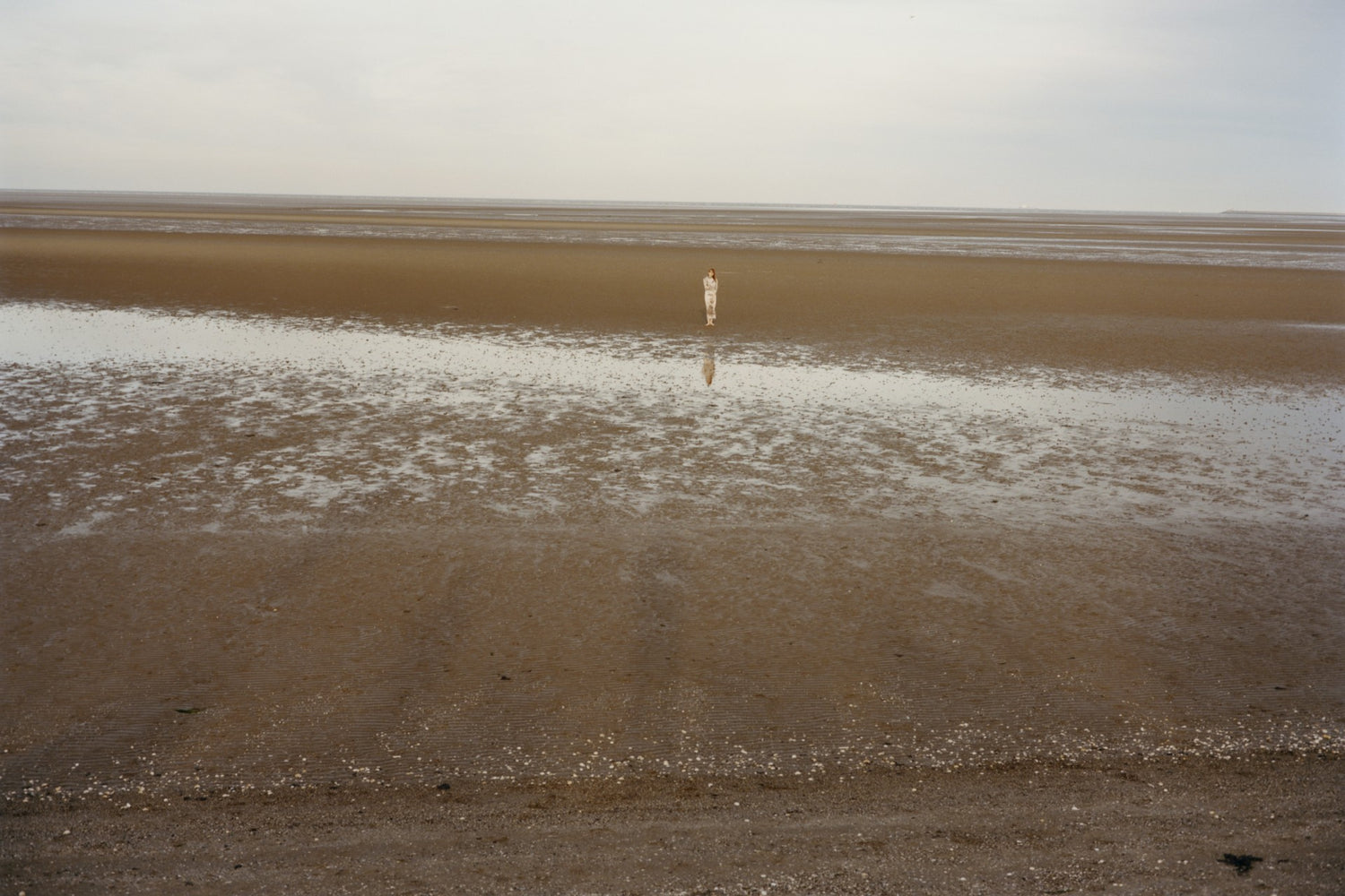 AW16 Limited Edition Book – Simone Rocha US