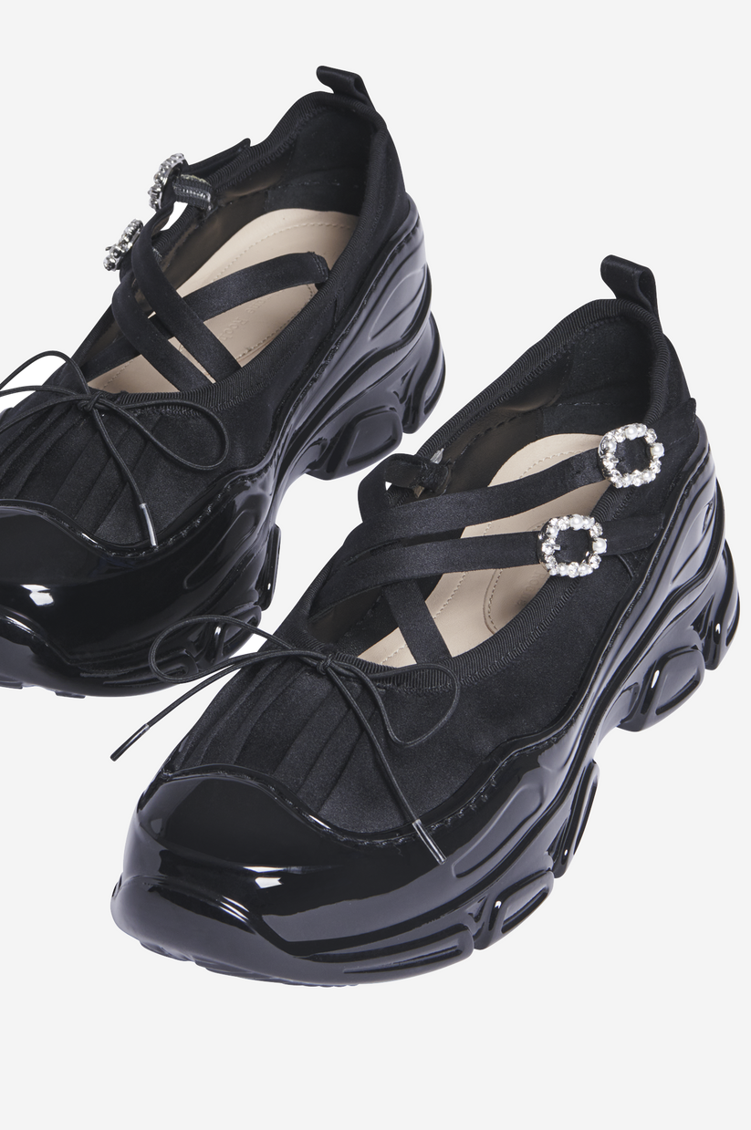 Simone Rocha - Classic Tracker Criss/Cross Ballerina – Simone Rocha US