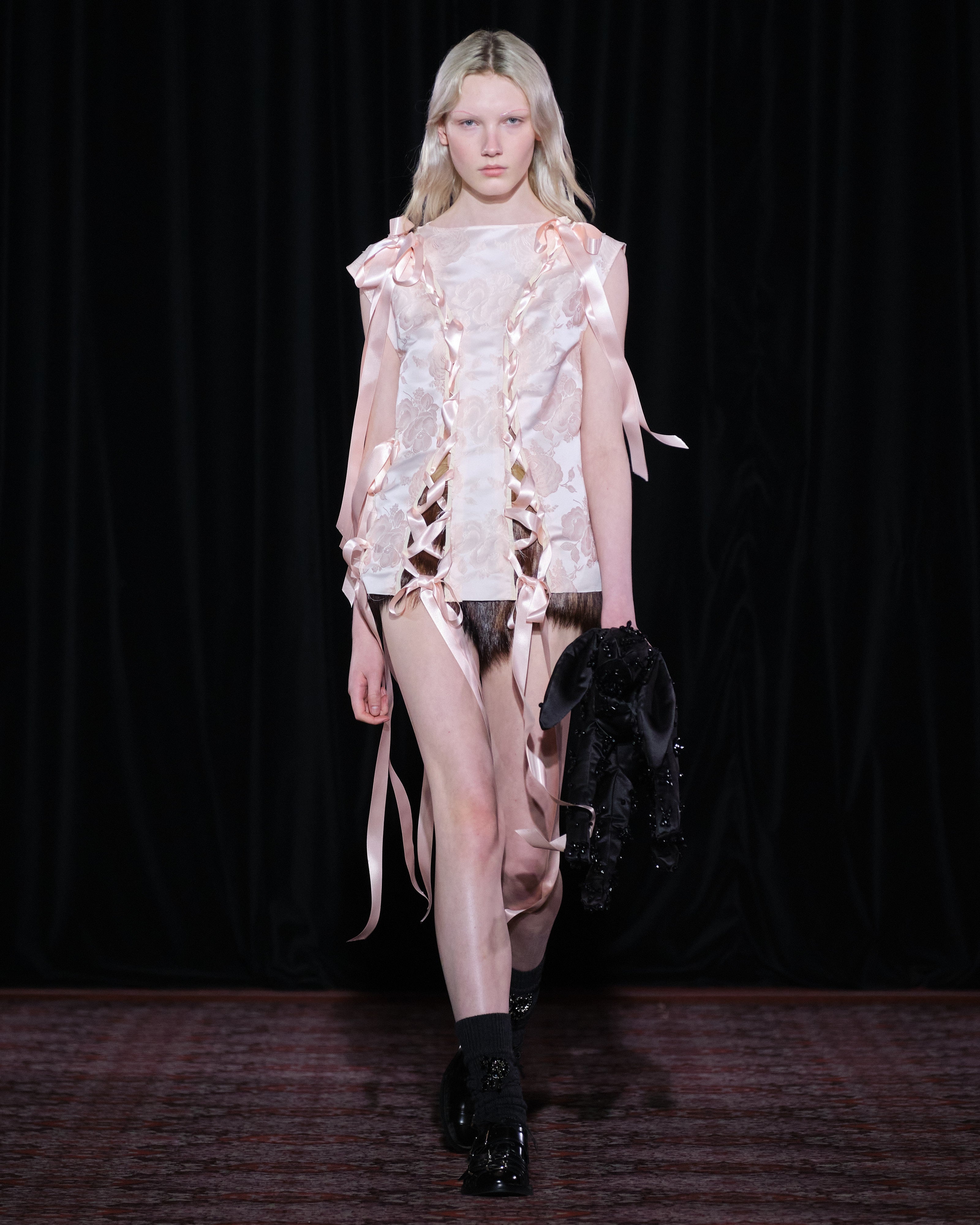 Autumn/Winter 2025 Collection – Simone Rocha US